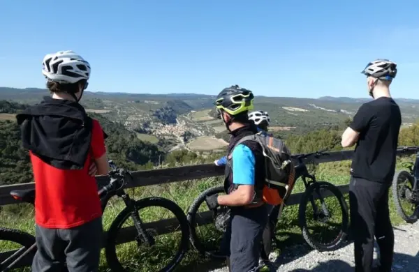 Excursion en VTT électrique dans le Minervois, près de Narbonne ...