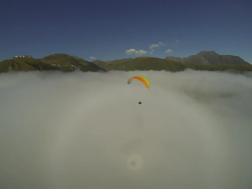 Photos - Maiden flight in a two-seat paraglider - Leisure activity in ...