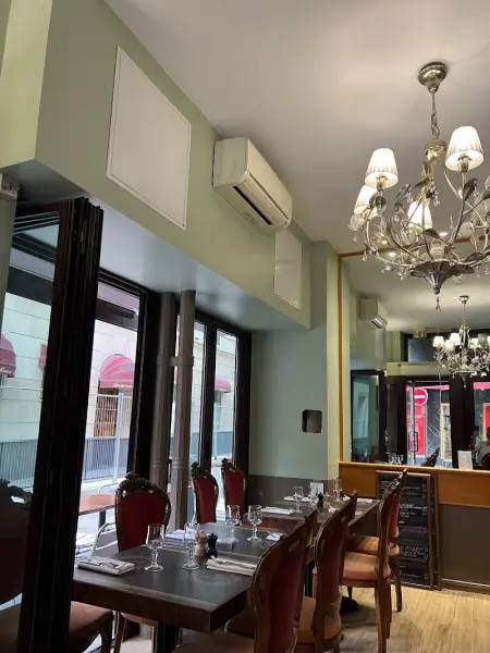 Visconti Madeleine - Restaurant à Paris