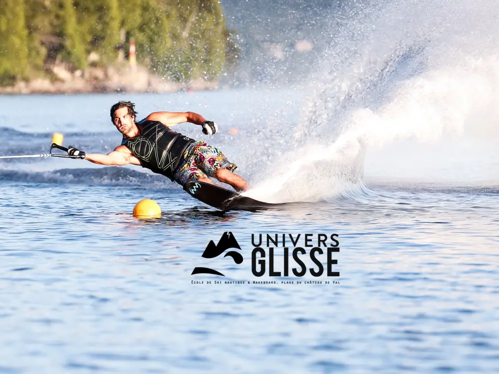 Photos - Wakeboarding with a water-skiing school - Leisure activity in ...