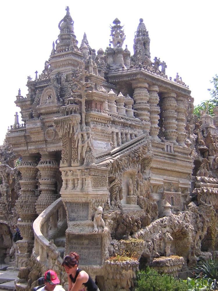 Photos - The Postman Cheval's Ideal Palace - Tourism & Holiday Guide